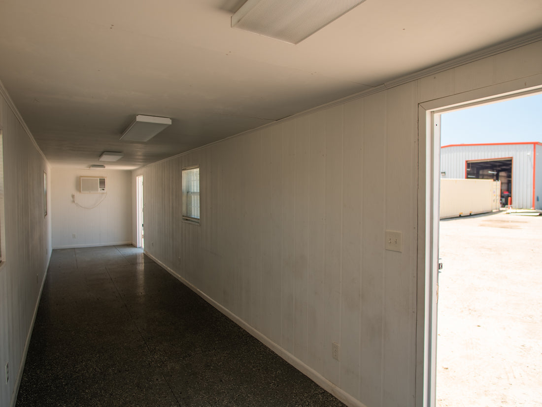 Ground Level Office Container – Lone Star Storage